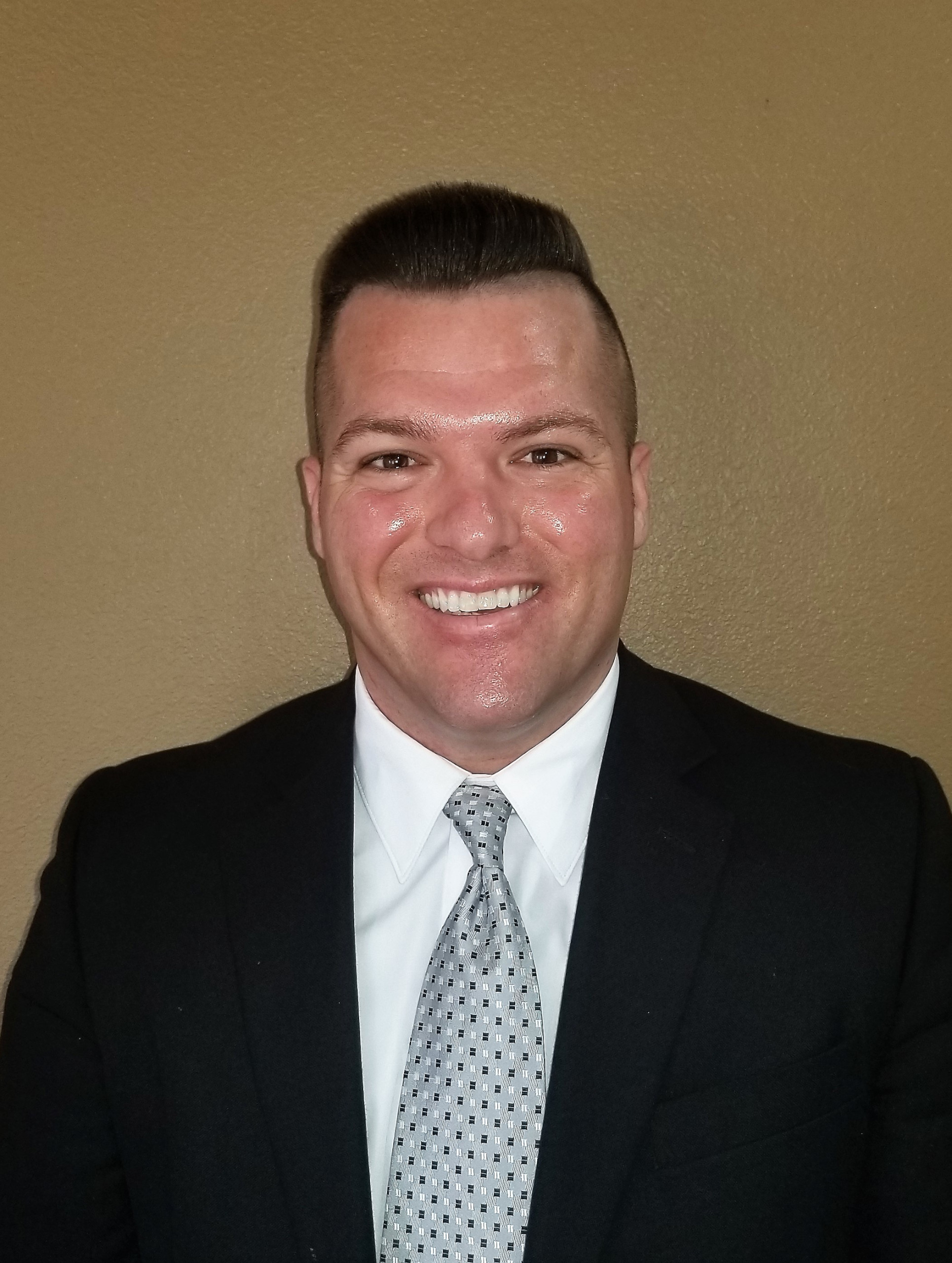 Staff - Escuela de Cristo Internacional